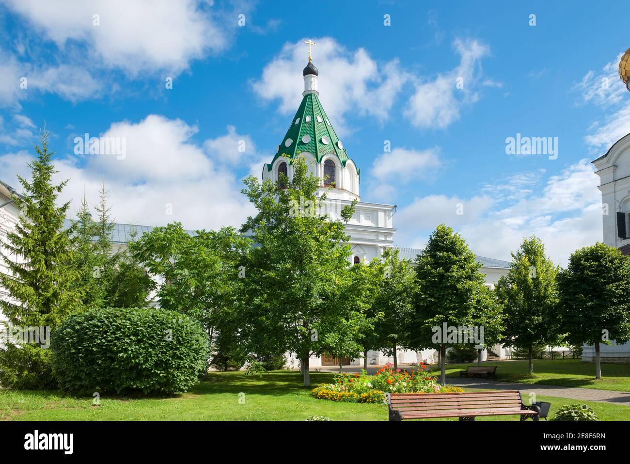 Gate Church of Chrysanthus and Daria in Holy Trinity Ipatiev Monastery ...