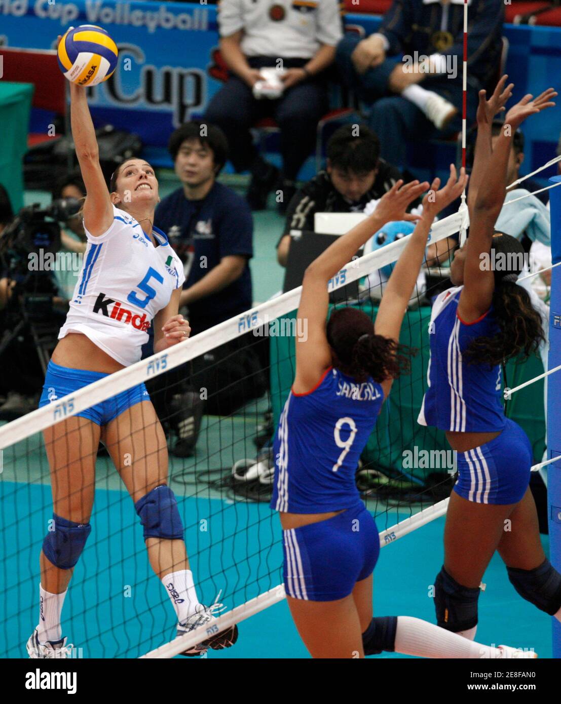 Yanelis hi-res stock photography and images - Alamy