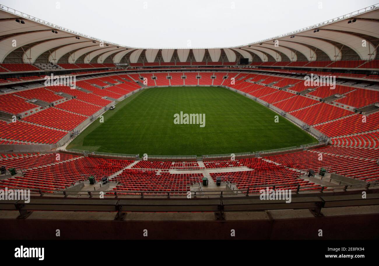 Nelson mandela stadium port elizabeth hi-res stock photography and ...