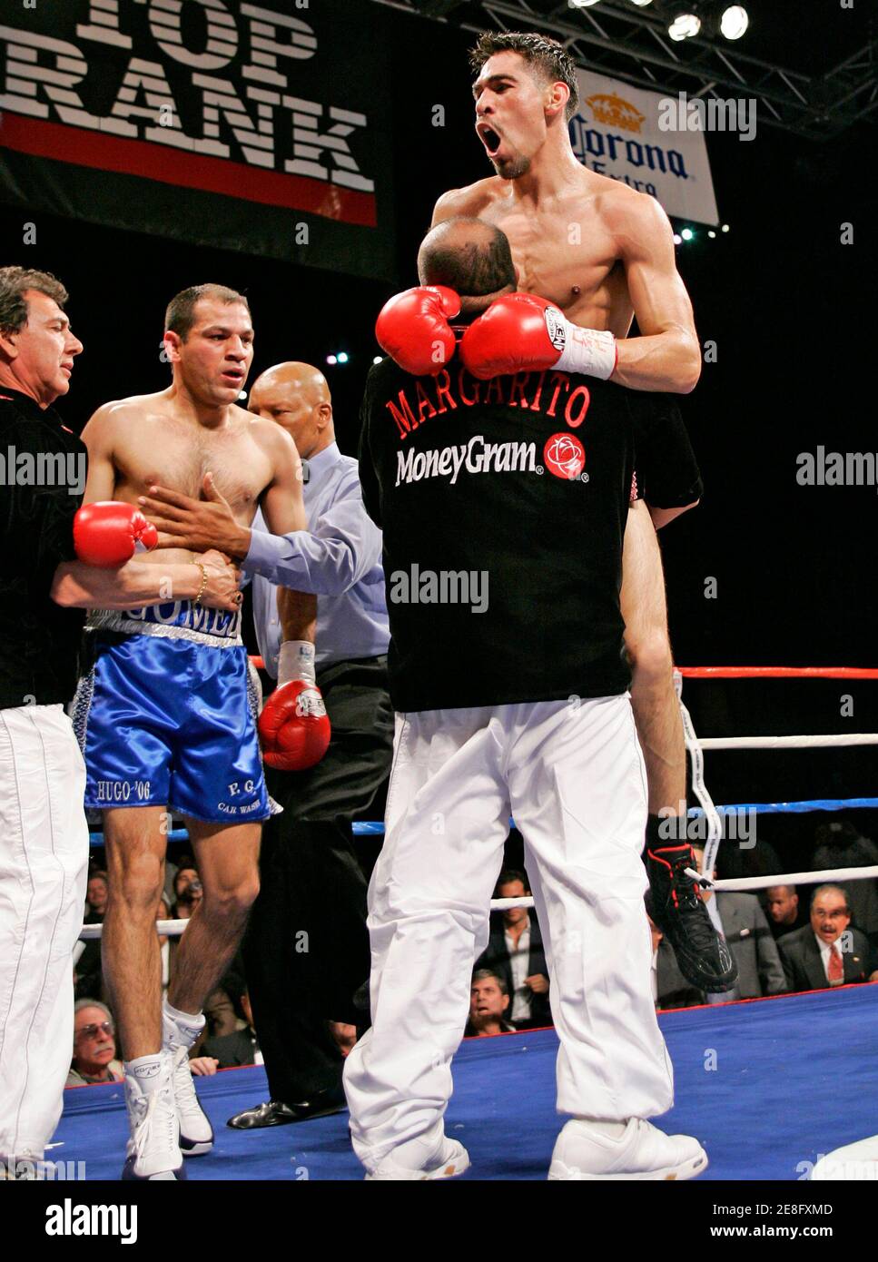 Wbo welterweight world champion hi-res stock photography and images - Alamy