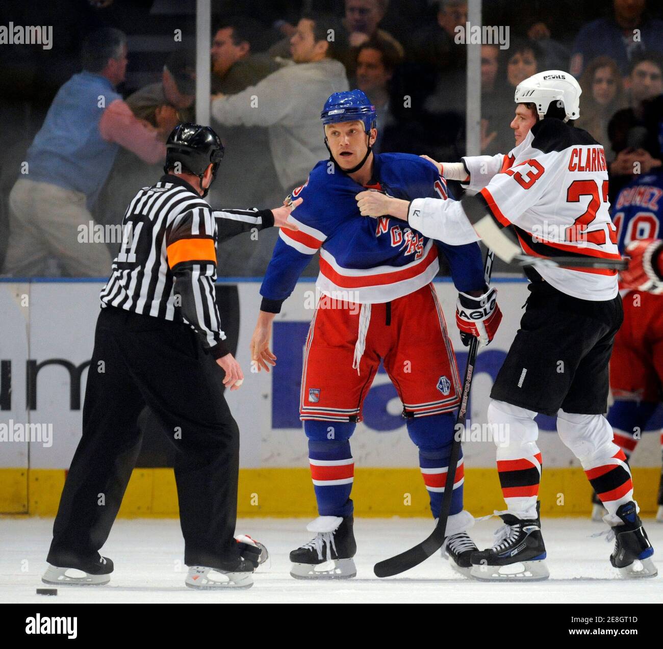 Kelly Sutherland High Resolution Stock Photography and Images - Alamy