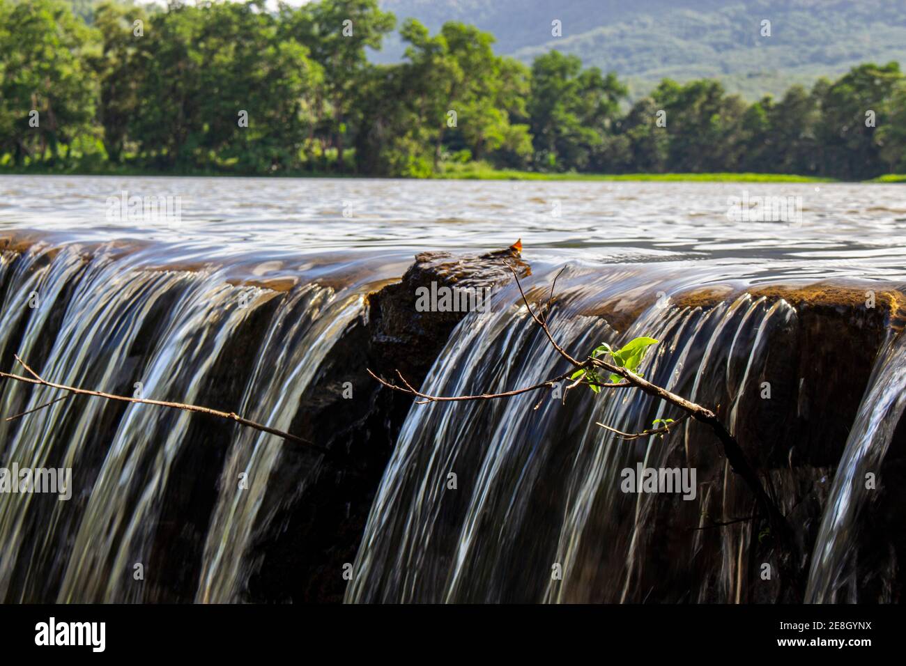 Concrete spillway concrete spillway hi-res stock photography and images ...
