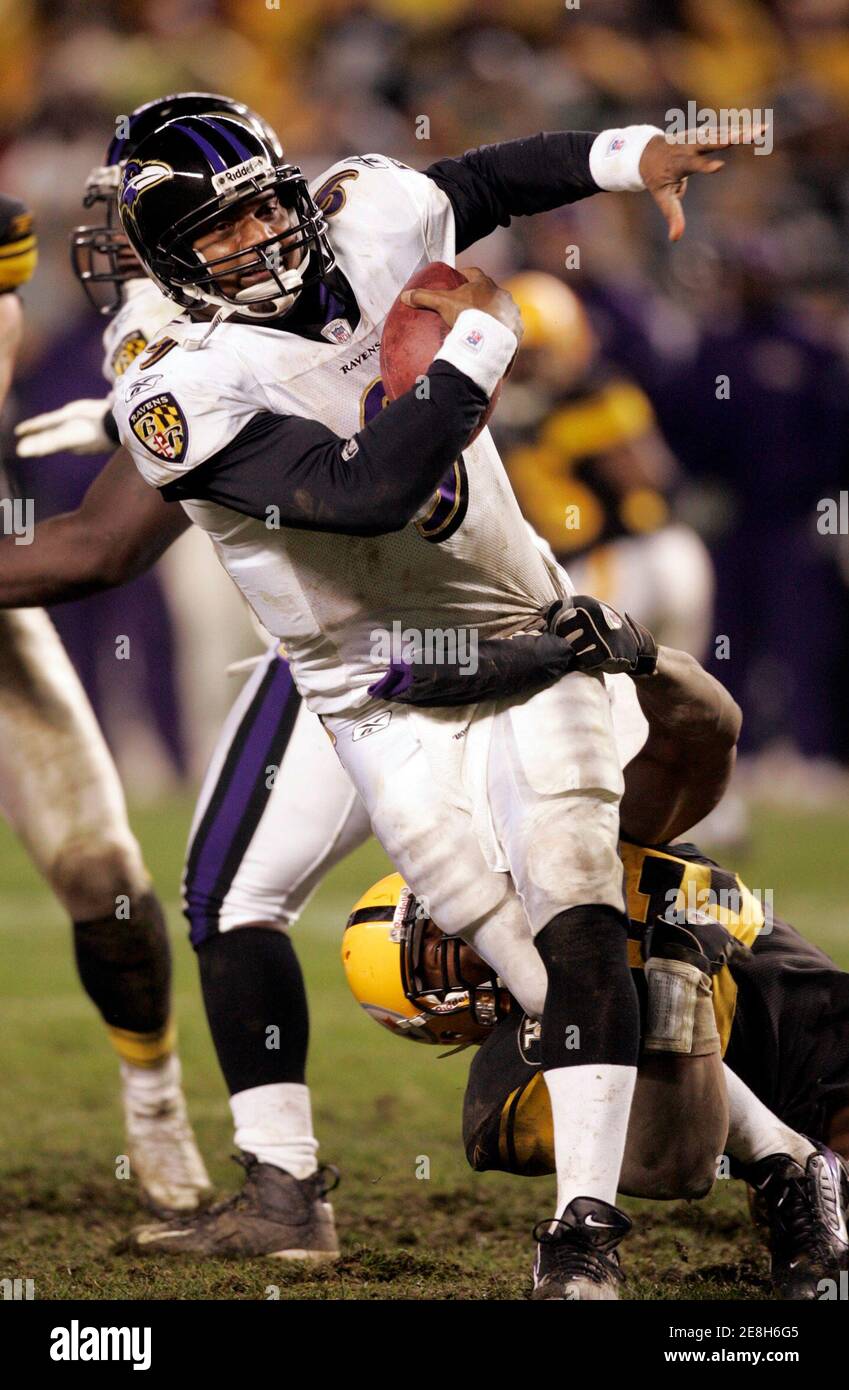 James harrison 2007 ravens hi-res stock photography and images - Alamy