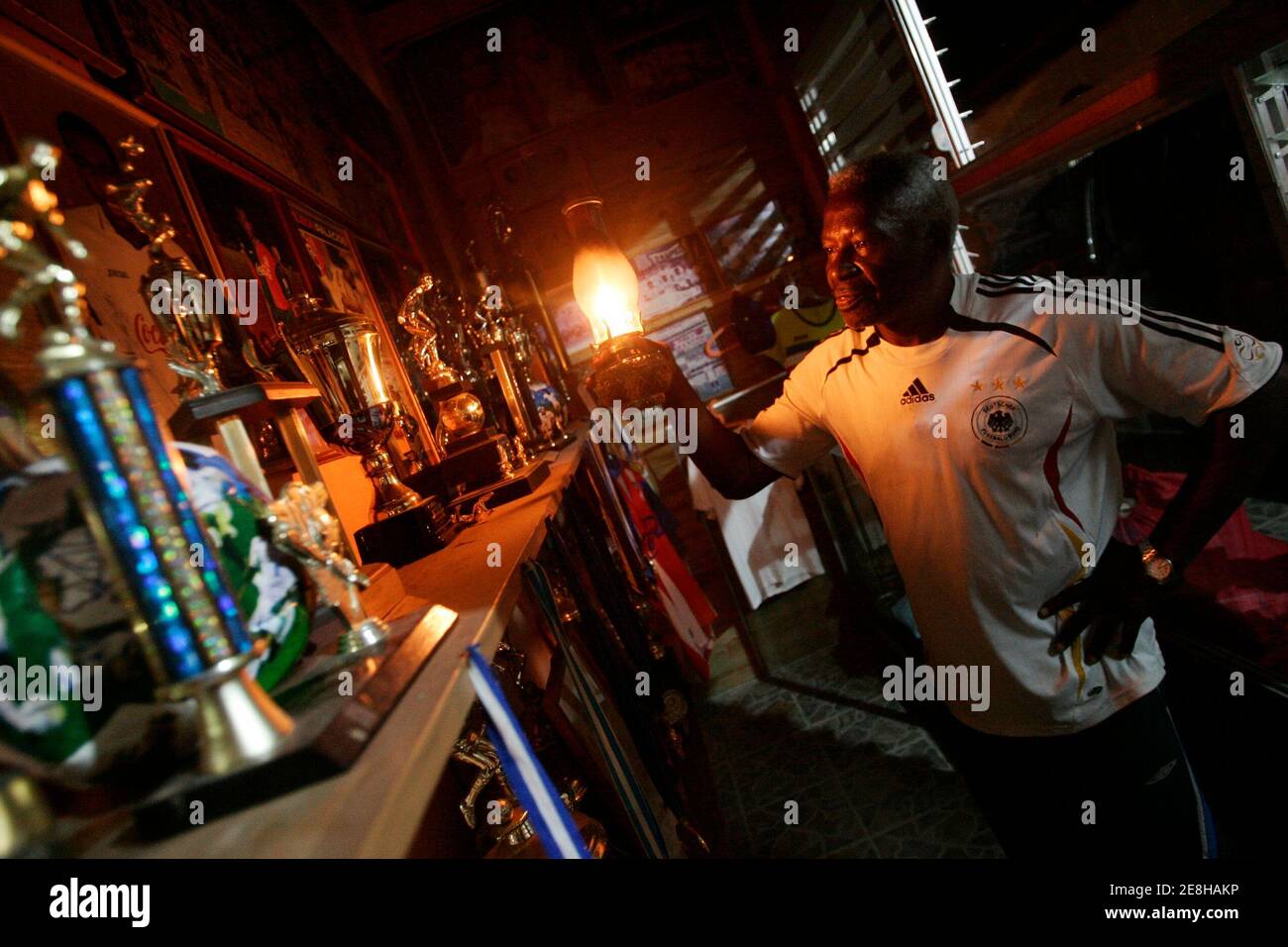 Edwin palacios hi-res stock photography and images - Alamy