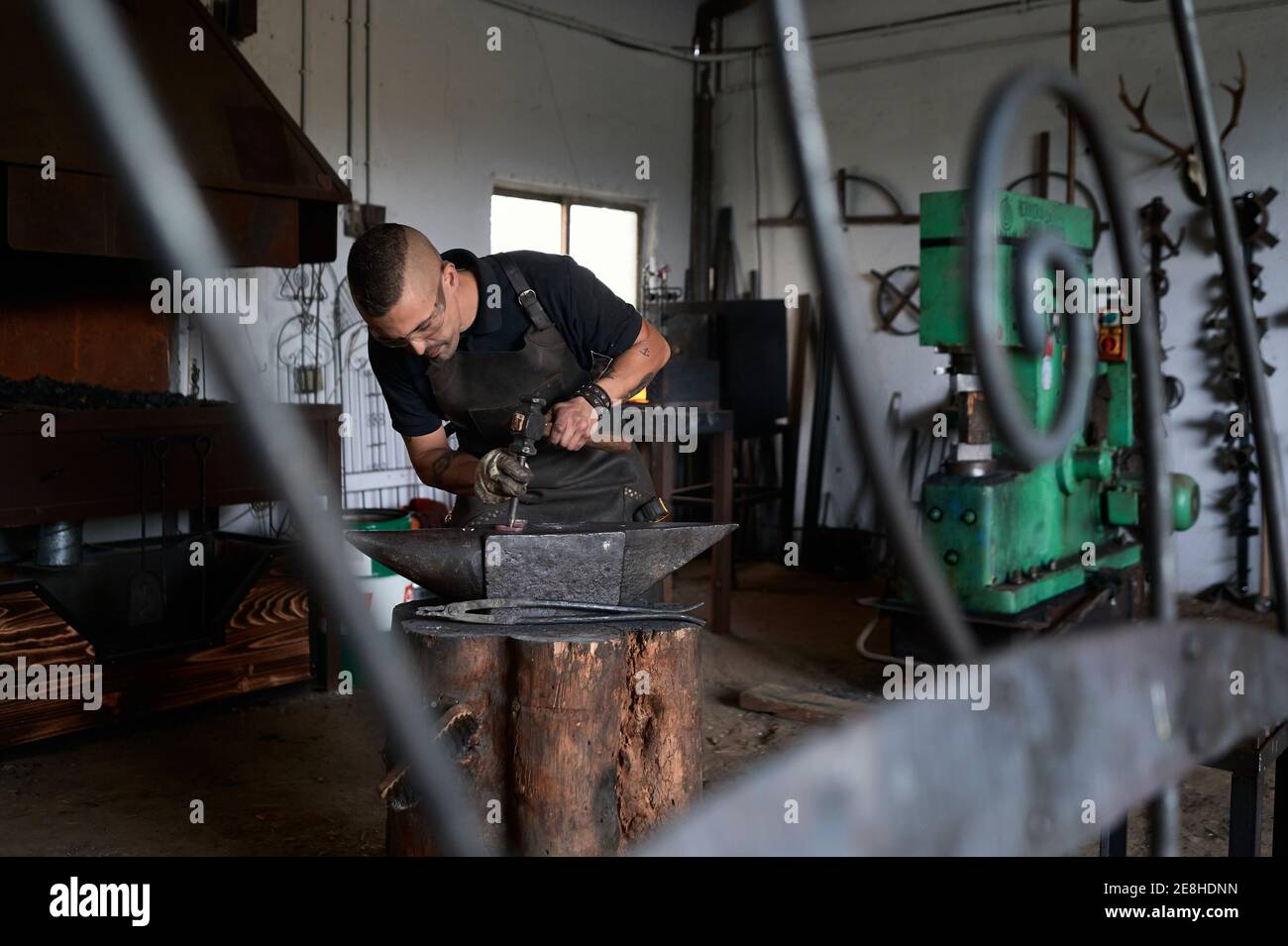 Male blacksmith hi-res stock photography and images - Alamy