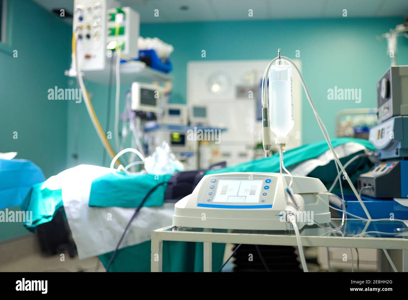 Infusion device hi-res stock photography and images - Alamy