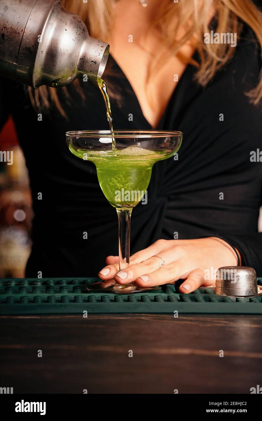 Classy woman cocktail hi-res stock photography and images - Alamy