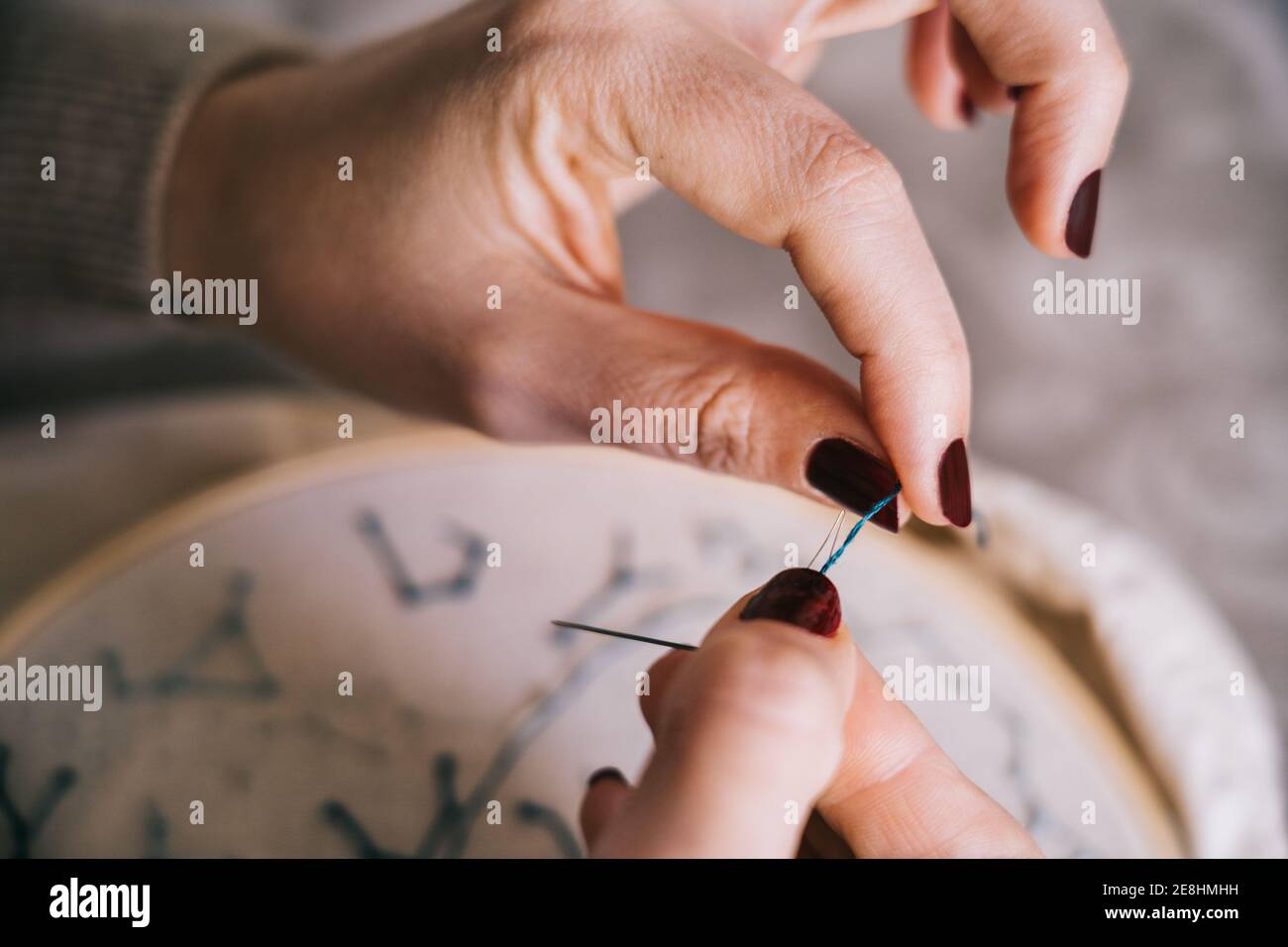 Threading needle hi-res stock photography and images - Alamy