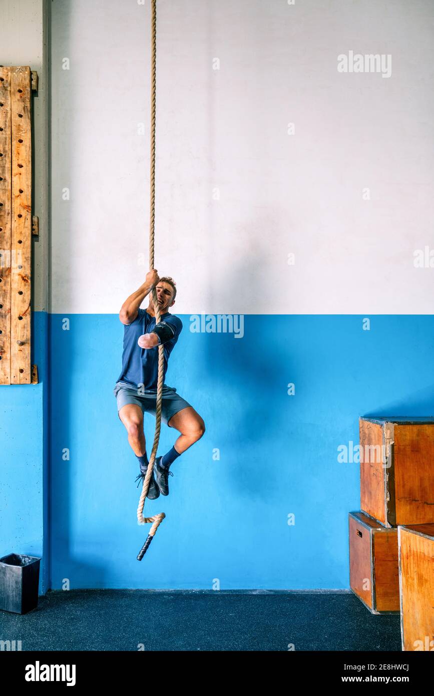 Disabled athlete jump hi-res stock photography and images - Alamy