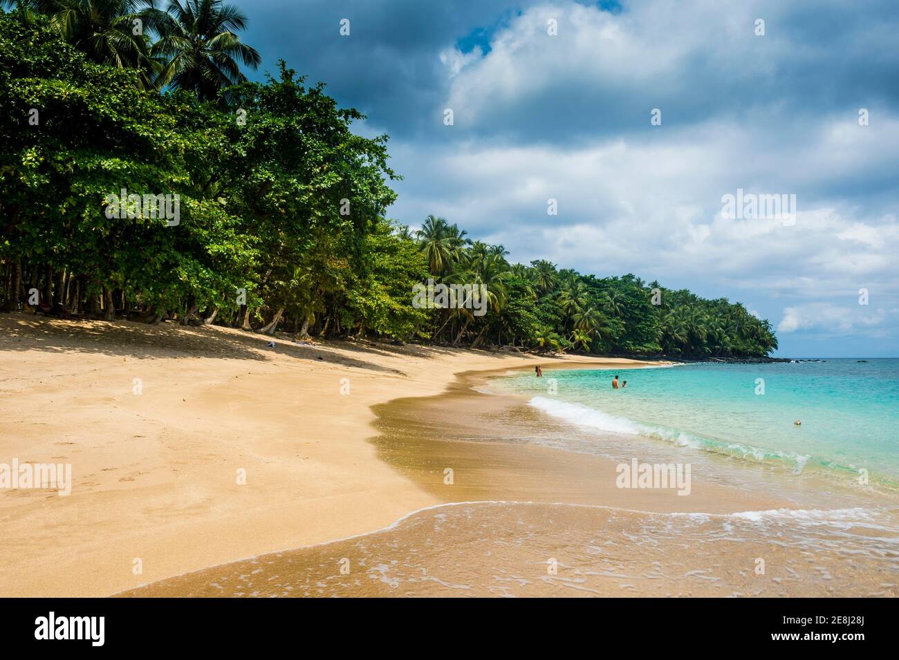 Banana beach principe hi-res stock photography and images - Alamy