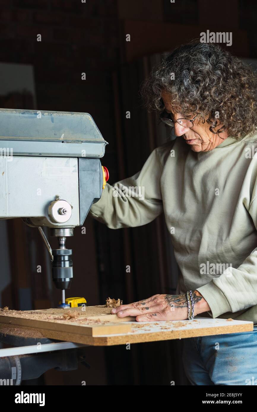Master carpenter in process working hi-res stock photography and images ...