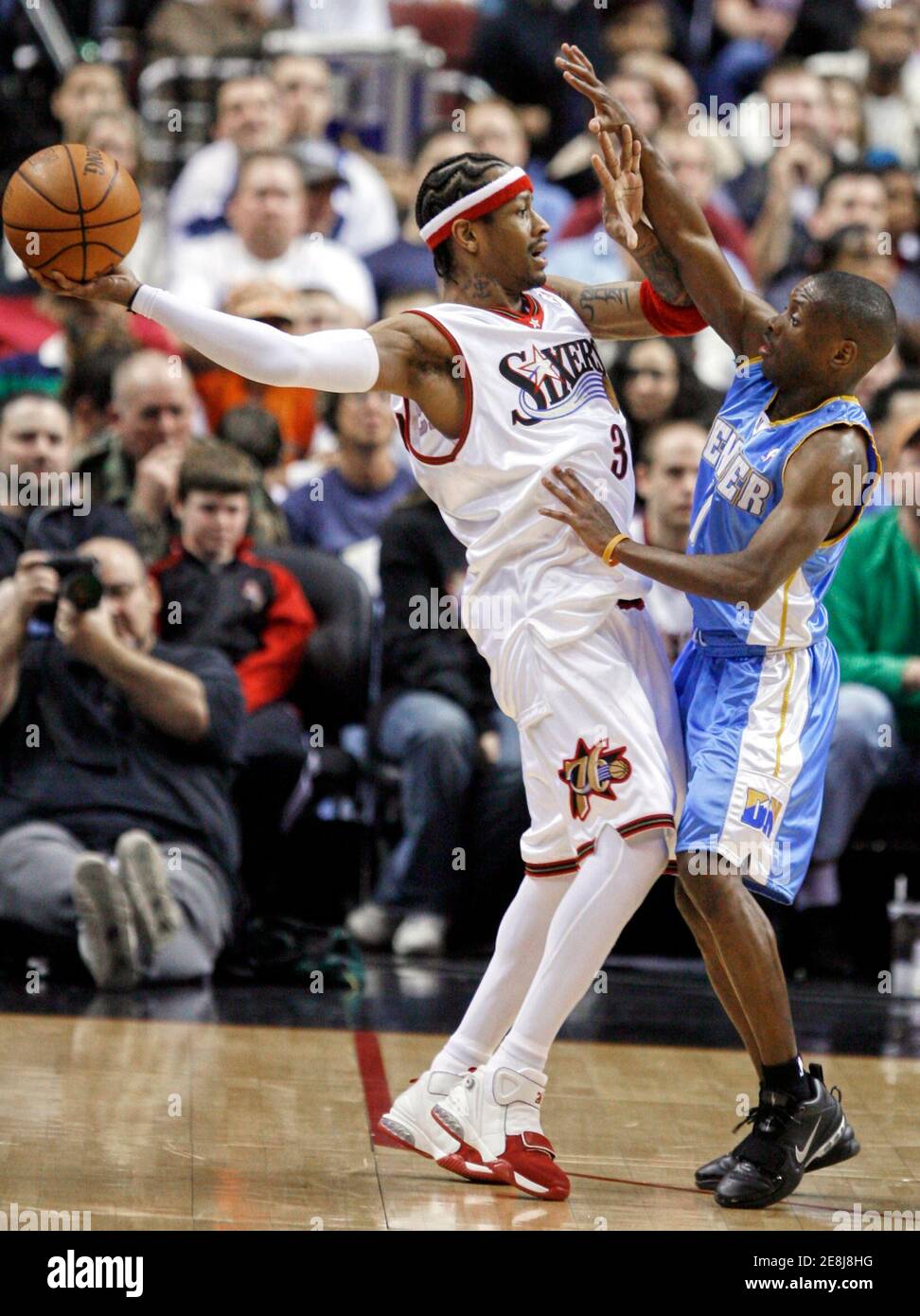 Yao Ming And Earl Boykins
