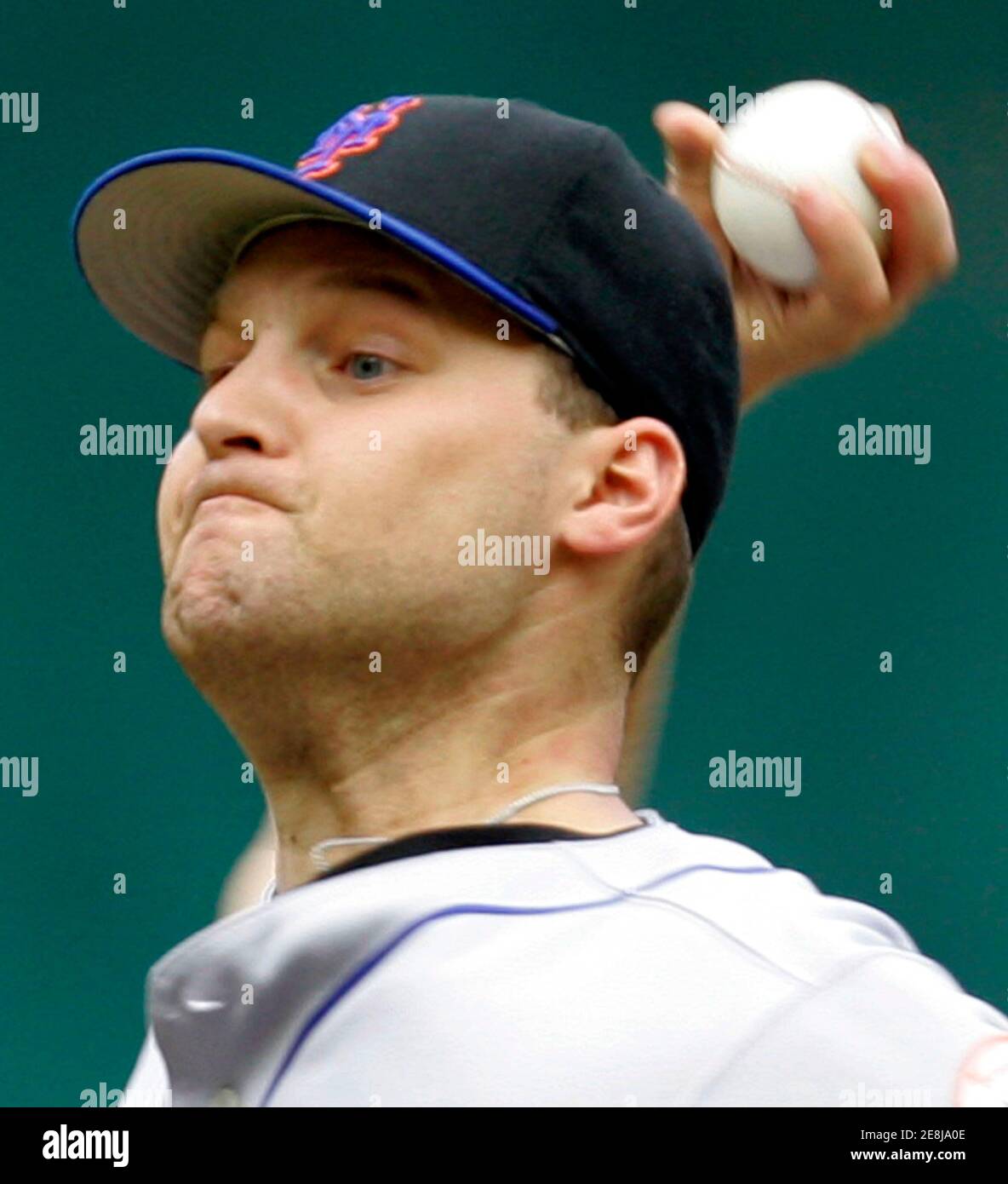 Aaron roberts hi-res stock photography and images - Alamy