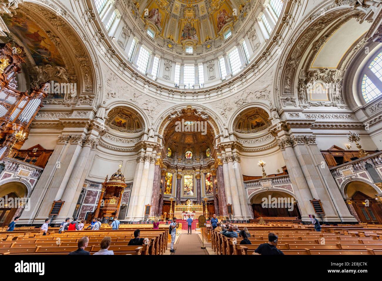 Interior view with altar, Berlin Cathedral, Mitte, Berlin, Germany ...