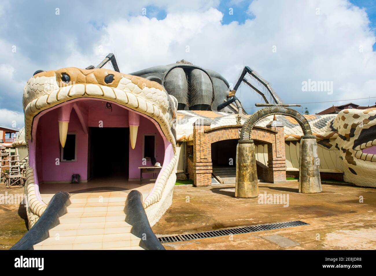 Modern museum of Foumban, Cameroon Stock Photo - Alamy