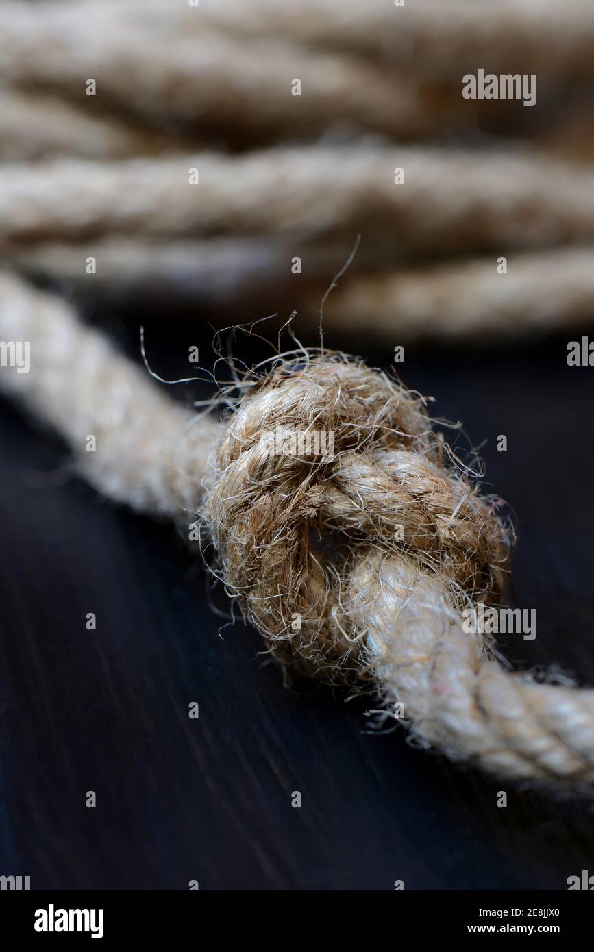 Intertwined rope hi-res stock photography and images - Alamy