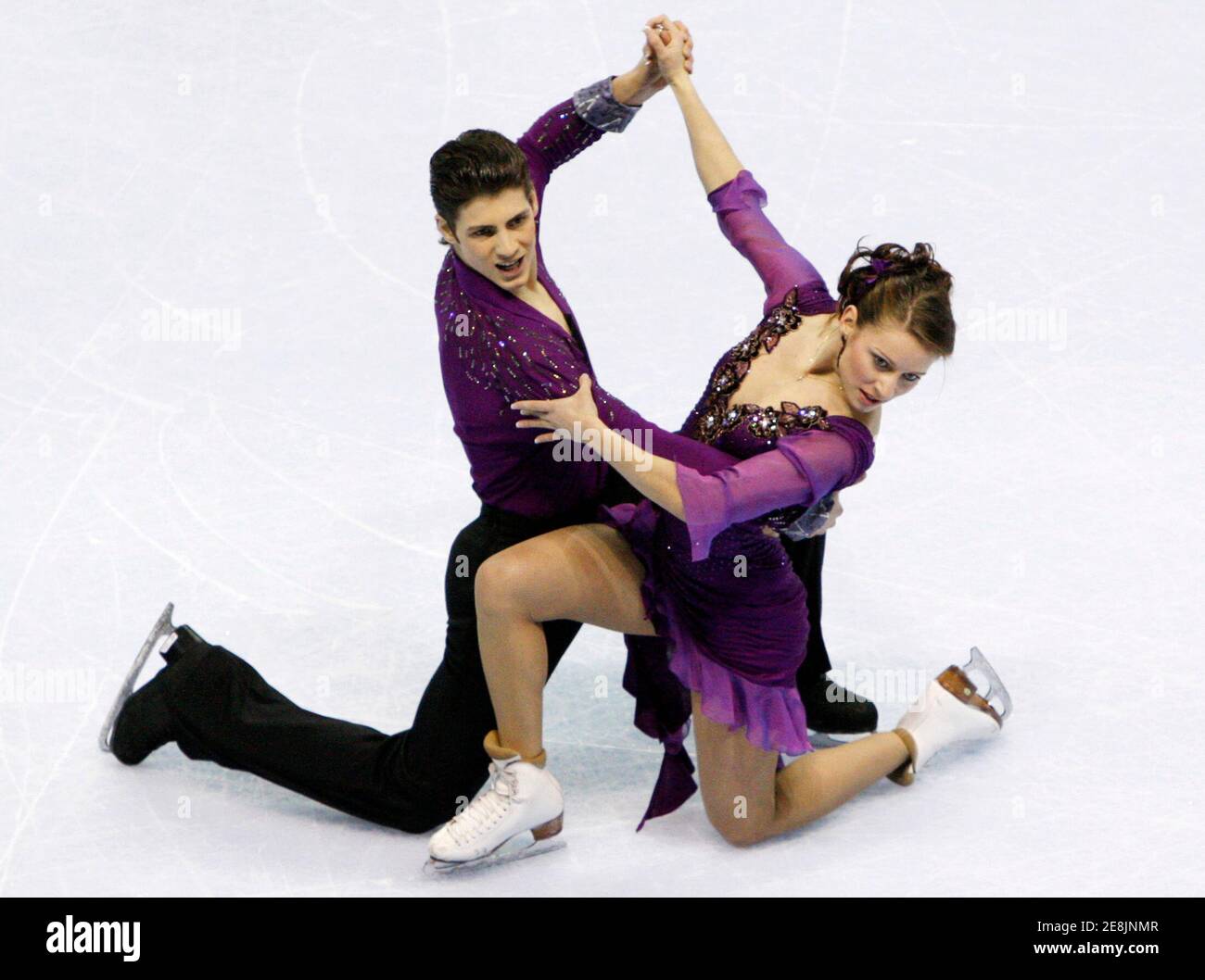 2010 bmo canadian figure skating championships hi-res stock photography ...