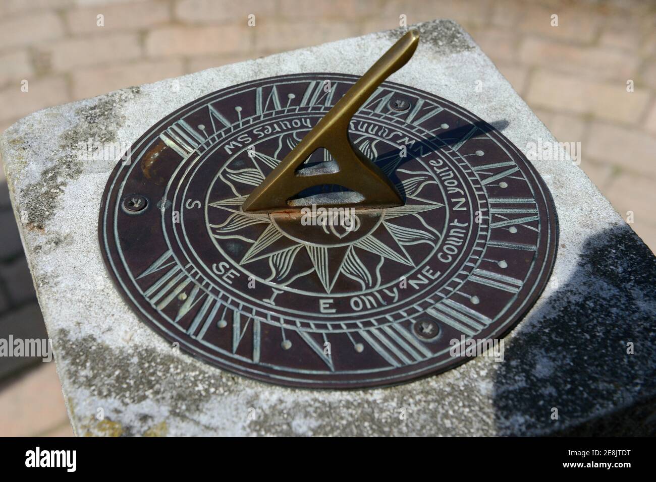 The great sundial hi-res stock photography and images - Alamy