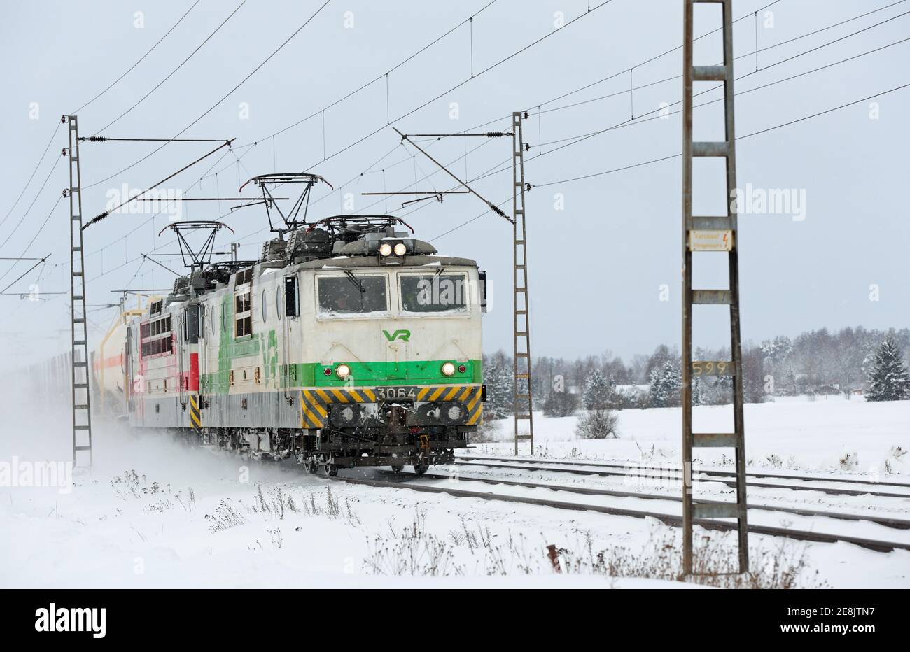 Electric transmission line railway hi-res stock photography and images ...