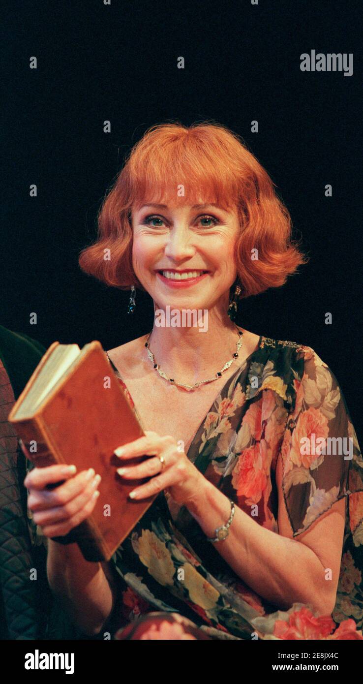 Felicity Kendal (Amy O'Connell) in WASTE by Harley Granville Barker at ...