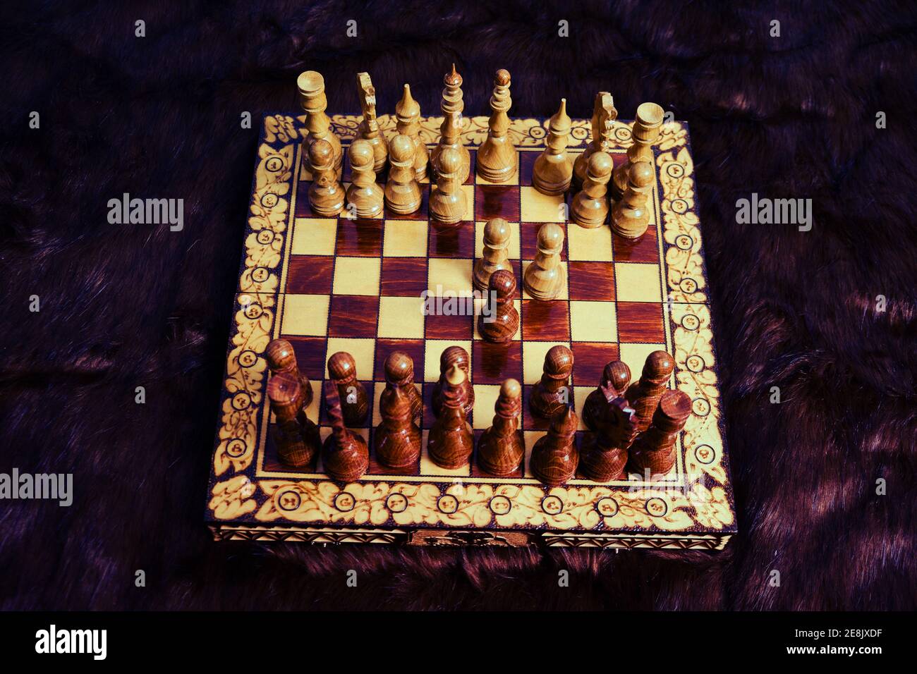 Chess board pieces arab hi-res stock photography and images - Alamy
