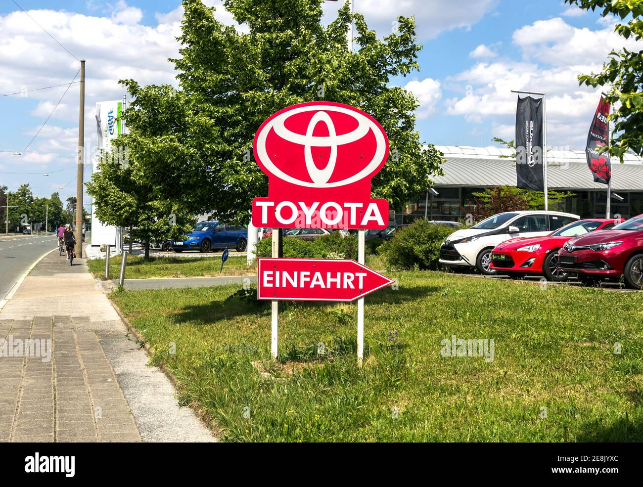Toyota Dealership High Resolution Stock Photography and Images - Alamy