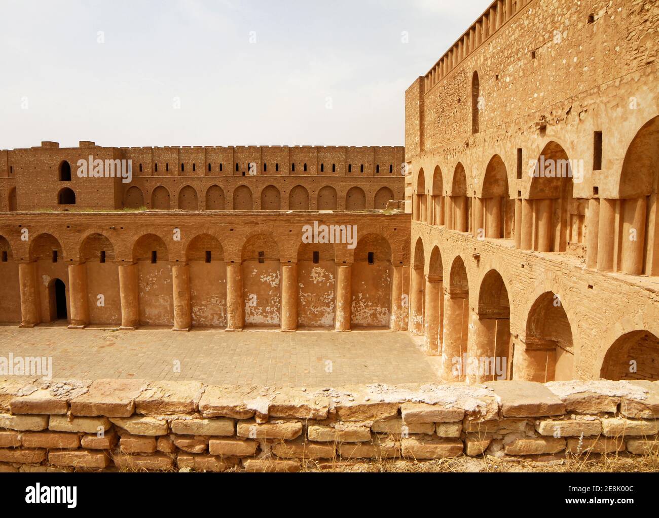 Ukhaidir palace hi-res stock photography and images - Alamy