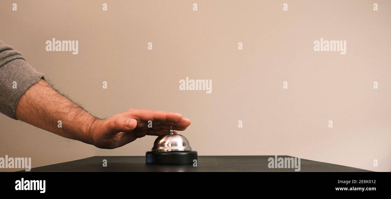 Gesture hotel reception hi-res stock photography and images - Alamy