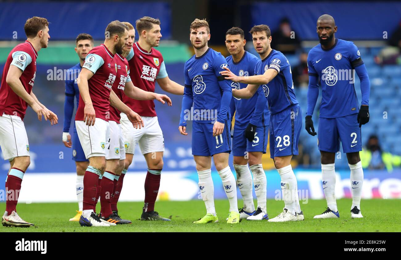 Chelsea and Burnley players set their positions for a corner kick ...