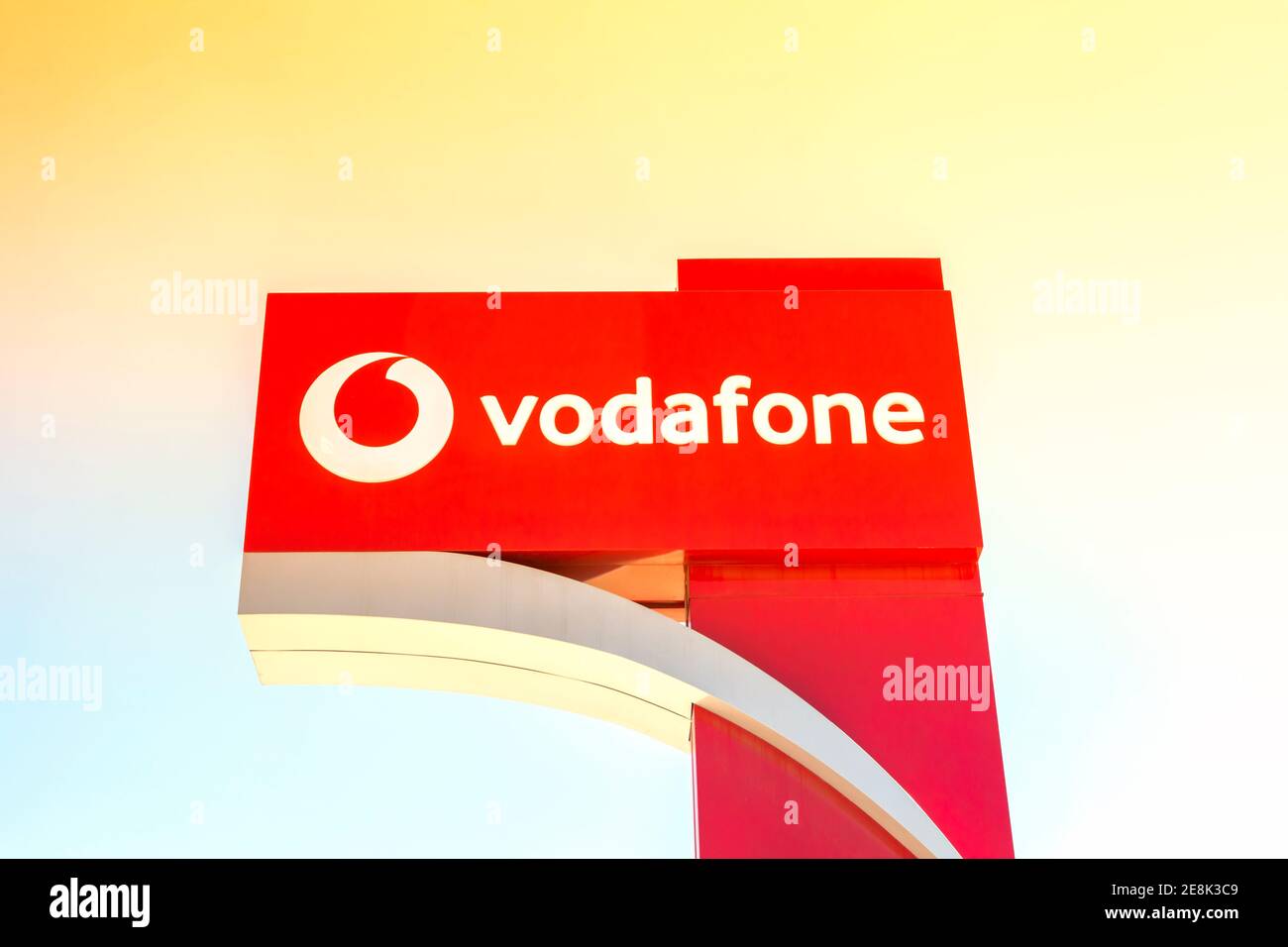 Vodafone icon hi-res stock photography and images - Alamy