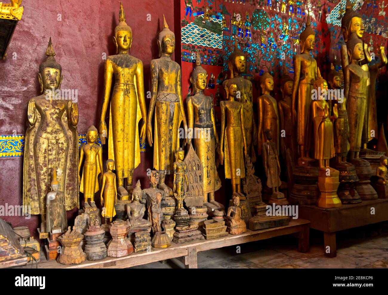 Standing Buddha Figures In Samabhanga Pose, House Of The Royal Funerary ...