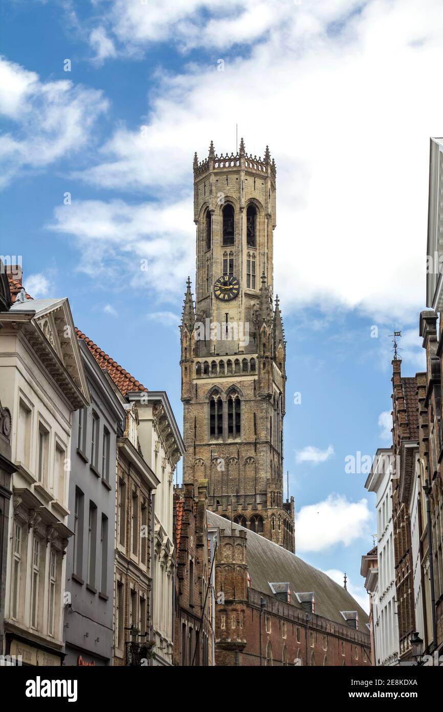 Medieval courthouse scene hi-res stock photography and images - Alamy