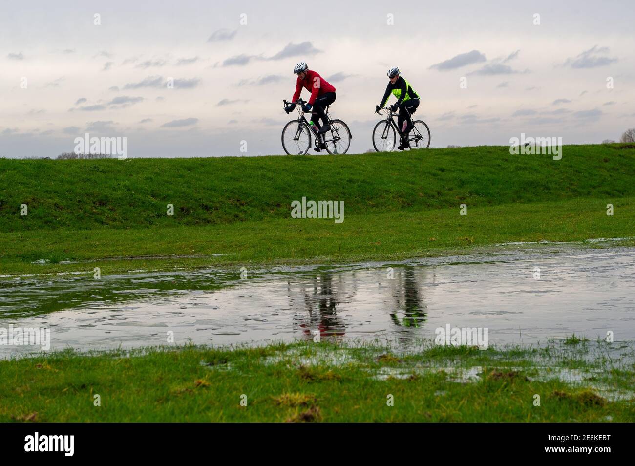Eton dorney cycling hi-res stock photography and images - Alamy