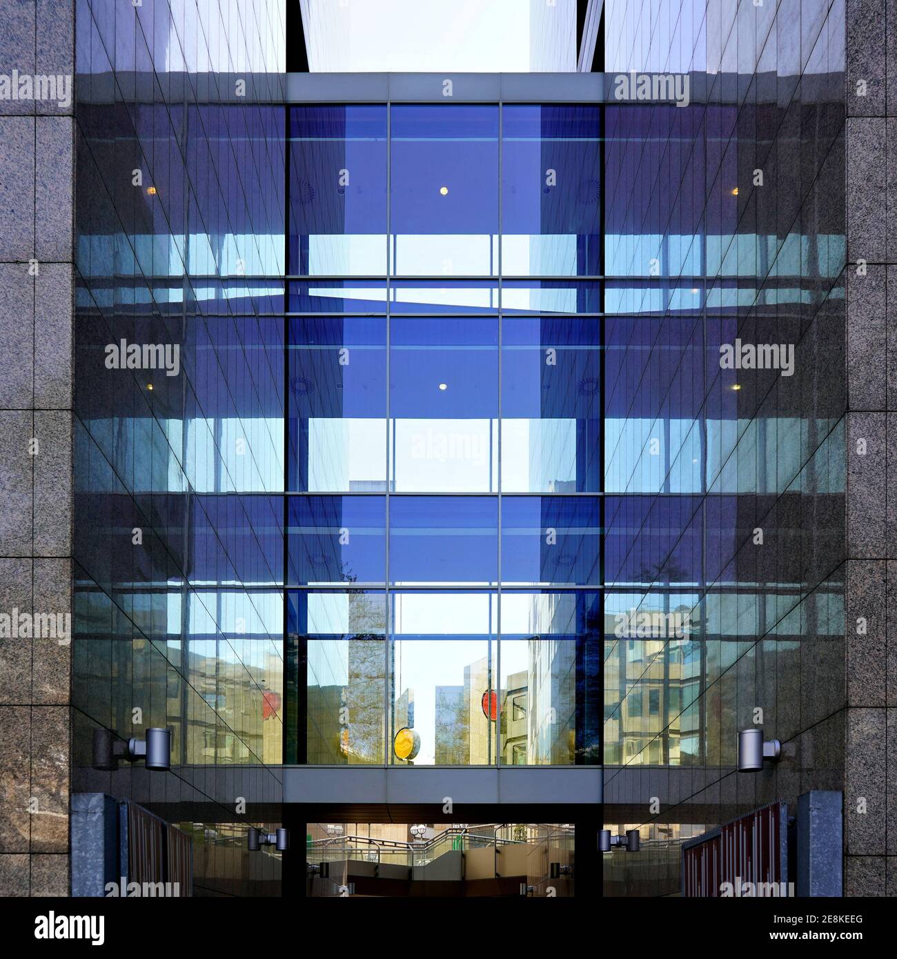 German japanese center hi-res stock photography and images - Alamy