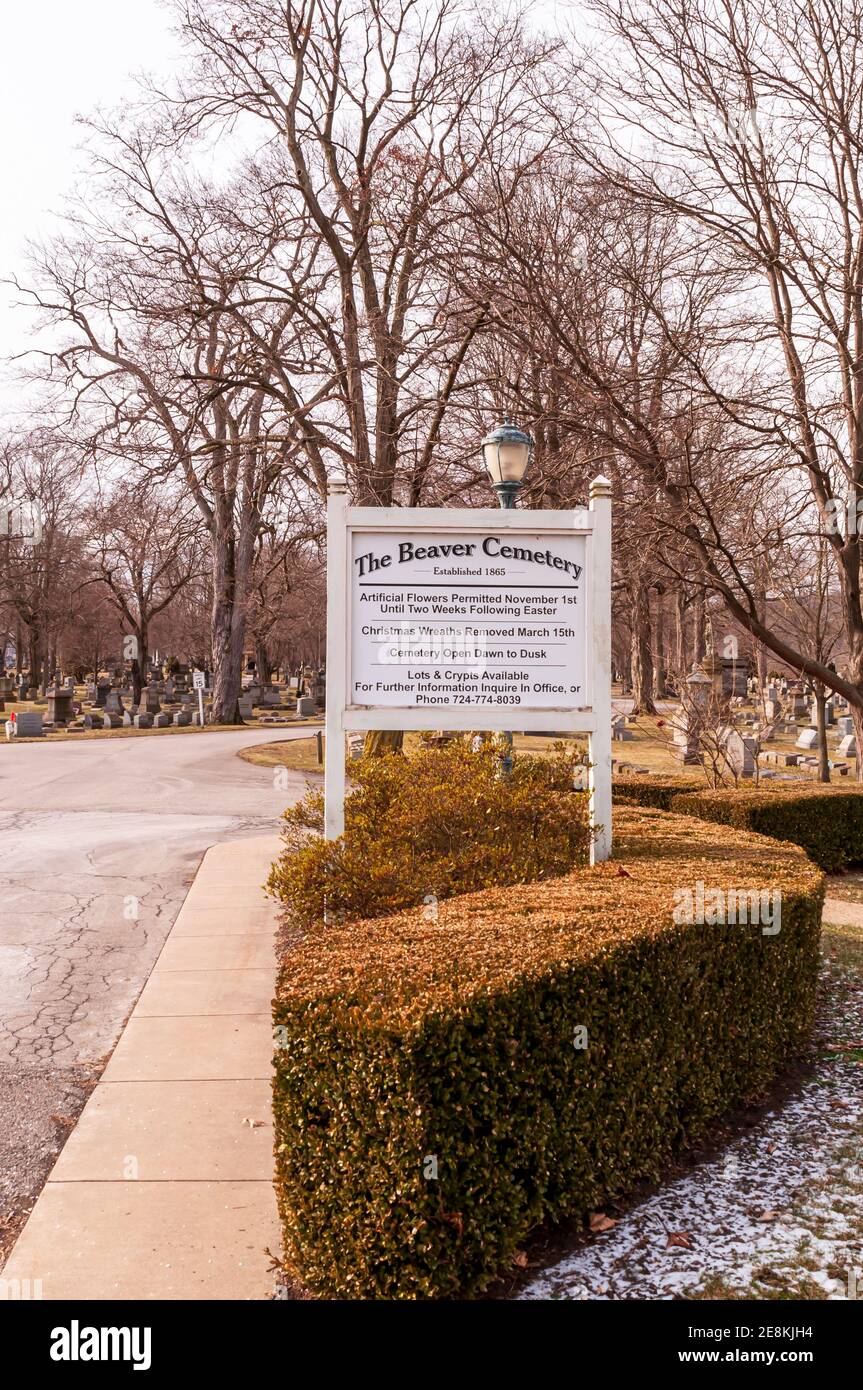 Beaver gravestone hi-res stock photography and images - Alamy