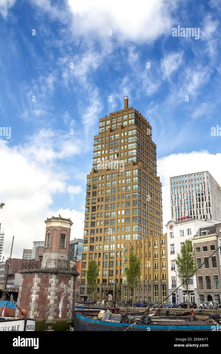 ROTTERDAM, NETHERLANDS : Oude Haven oldest part of the harbour ...