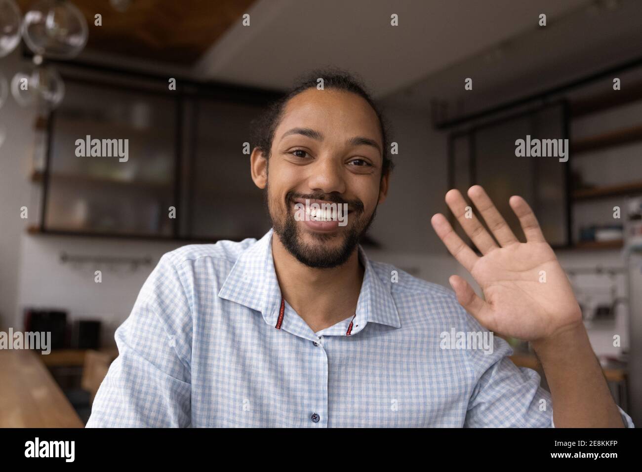 Head shot smiling social hi-res stock photography and images - Alamy