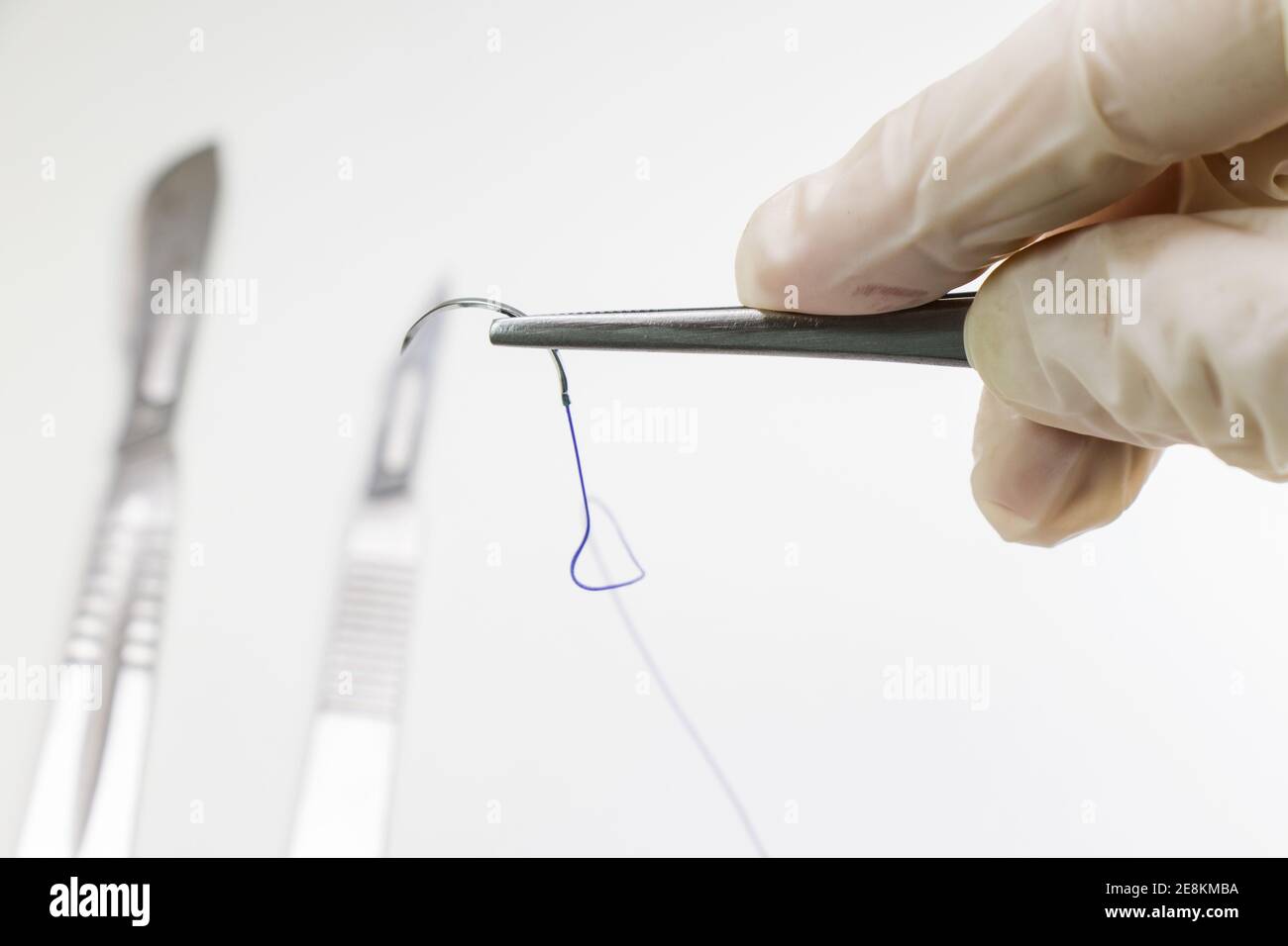 Absorbable suture hi-res stock photography and images - Alamy