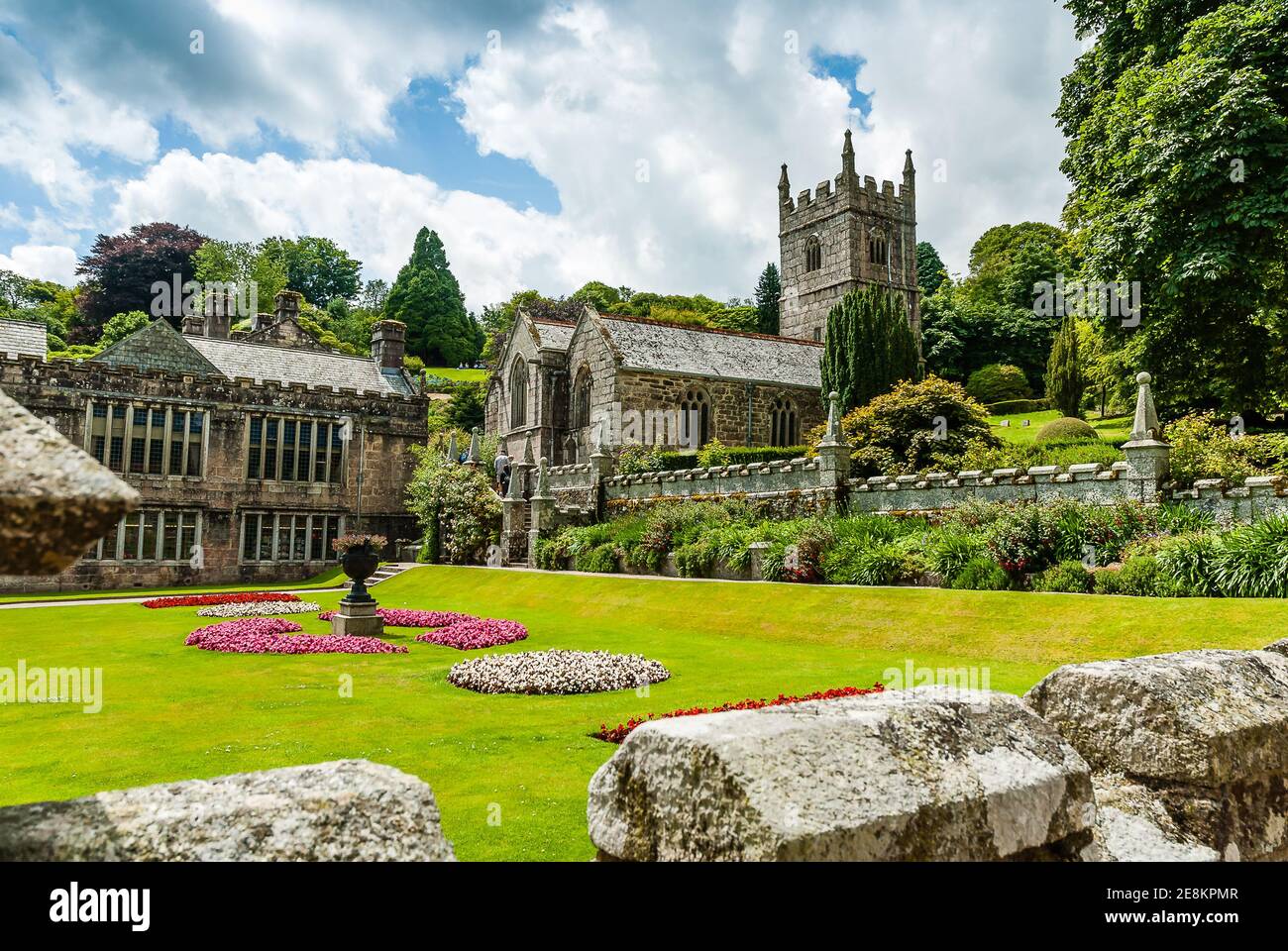Lanhydrock gardens lanhydrock garden hi-res stock photography and ...