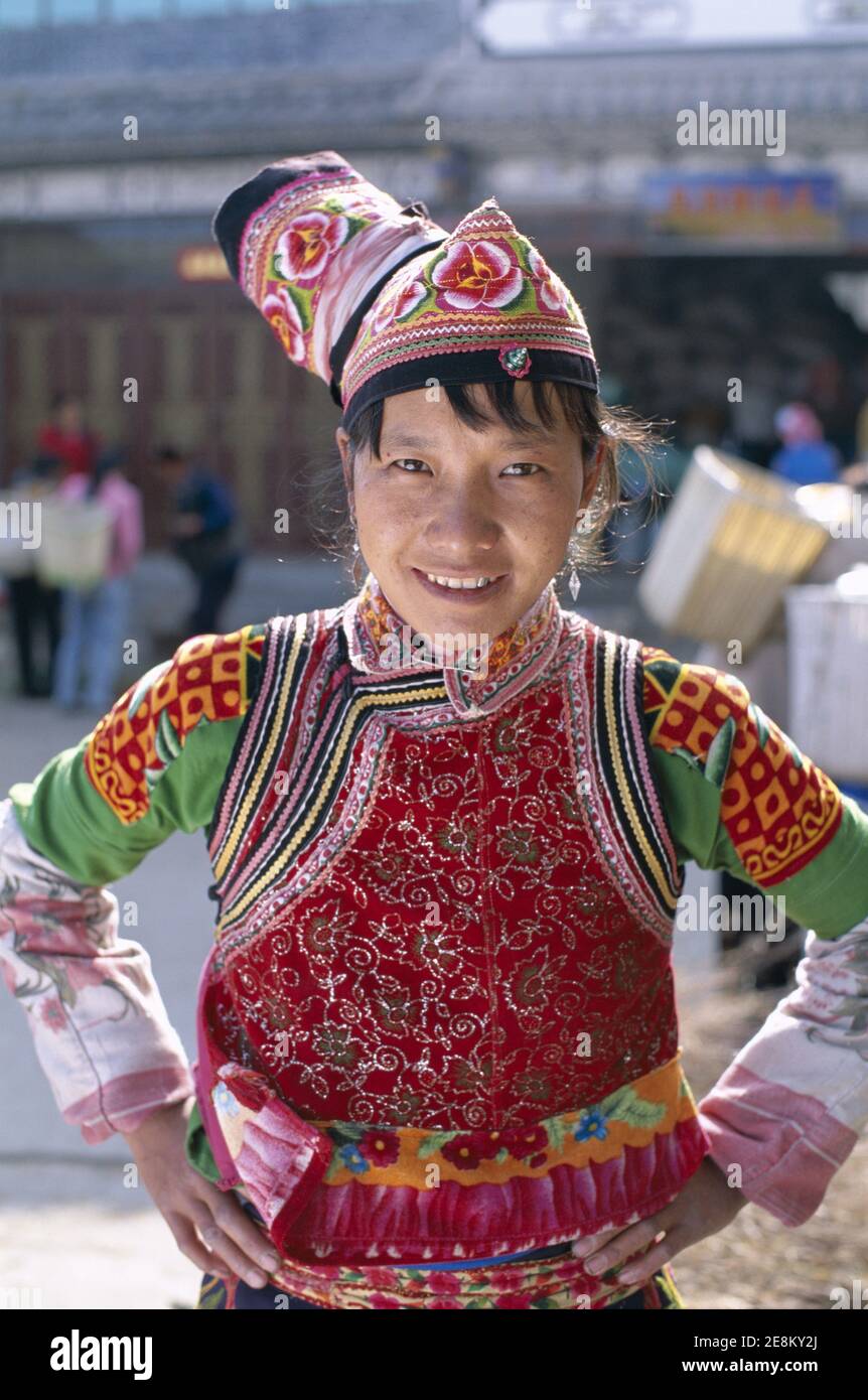 Asia, china, Yunnan, Dali City, ethnic minority woman wearing ...