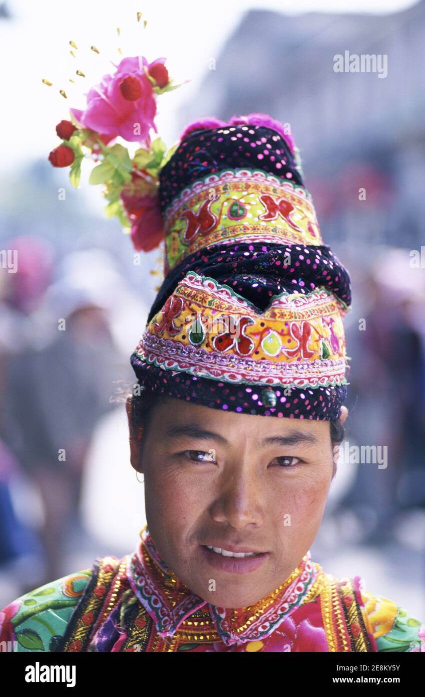 Asia, china, Yunnan, Dali City, ethnic minority woman wearing ...