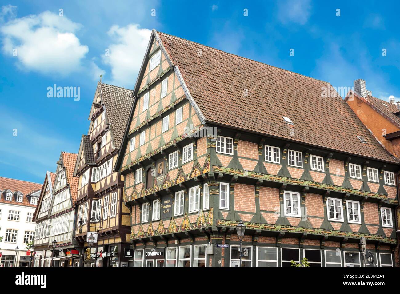Amsterdam timbered houses hi-res stock photography and images - Alamy