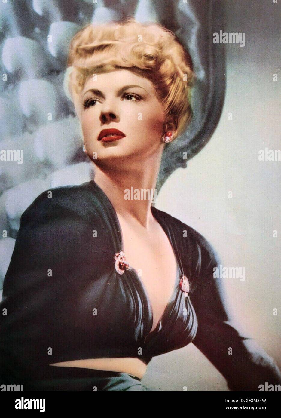 BETTY HUTTON (1921-2007) American stage, film and TV actress in 1944 ...