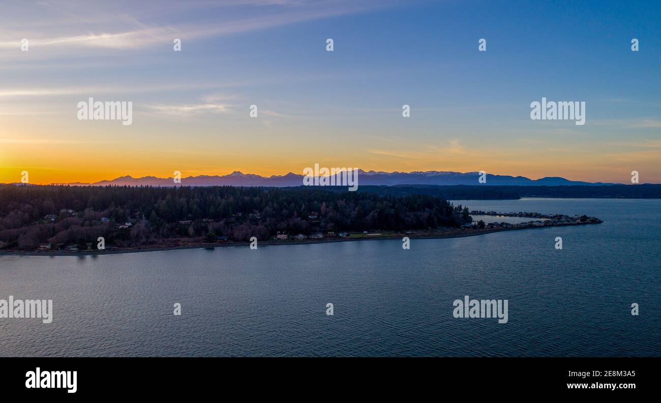 Bainbridge island landscape hi-res stock photography and images - Alamy