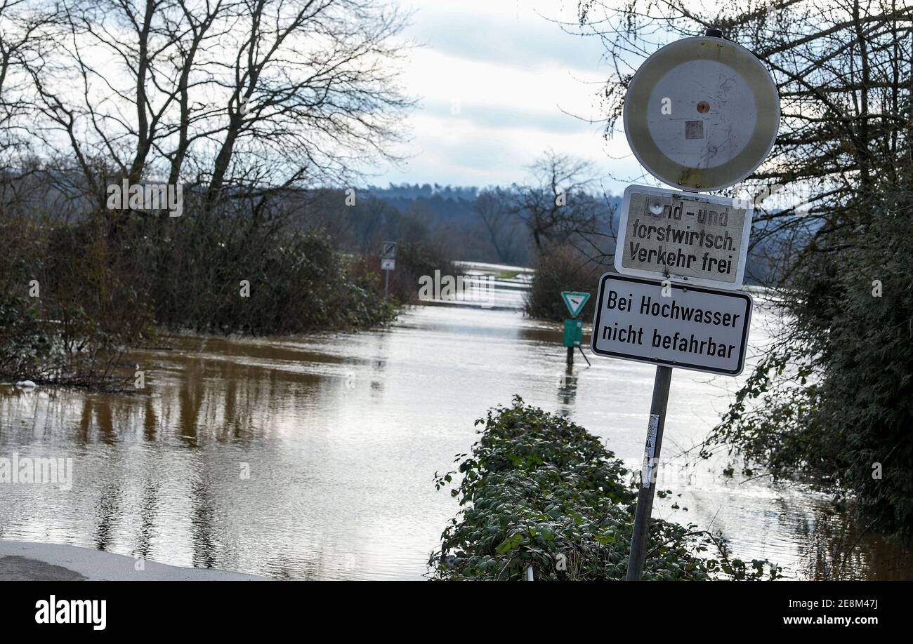 Hanau, Deutschland. 31st Jan, 2021. 31.01.2021, xpsx, local Hanau flood ...