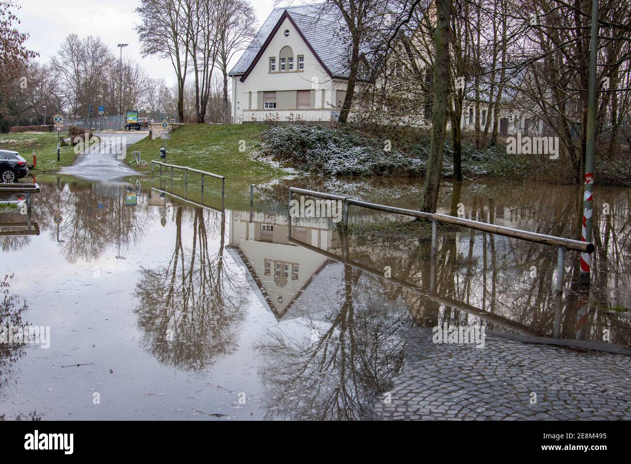 Hanau, Germany. 31st Jan, 2021. 01/31/2021, xpsx, local Hanau flood in ...