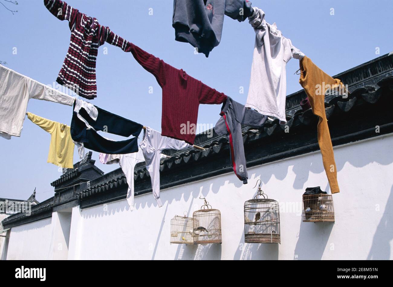 Laundry poles hi-res stock photography and images - Alamy