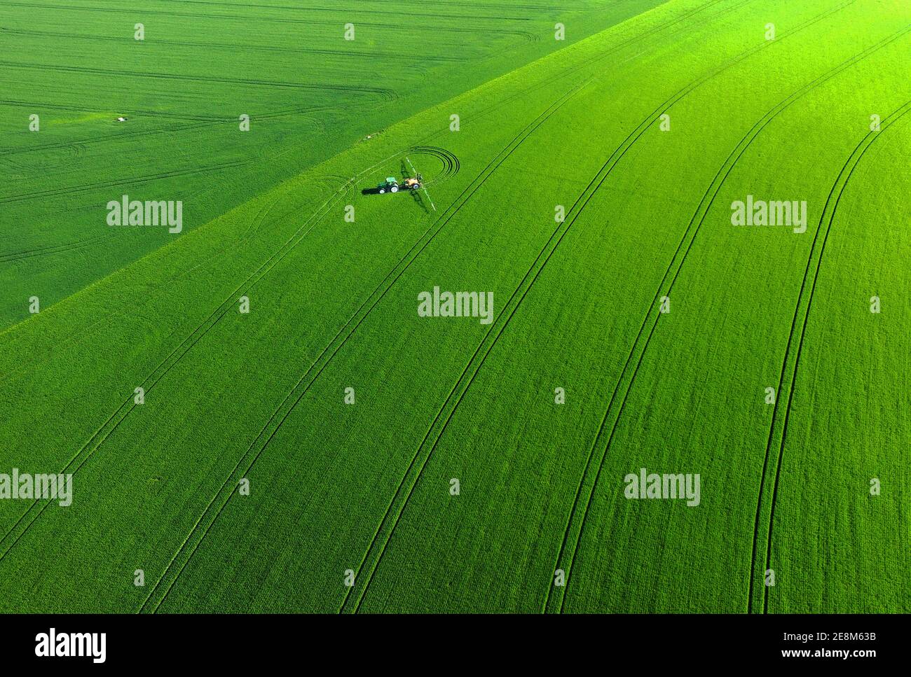 Aerial views of farmers fields hi-res stock photography and images - Alamy