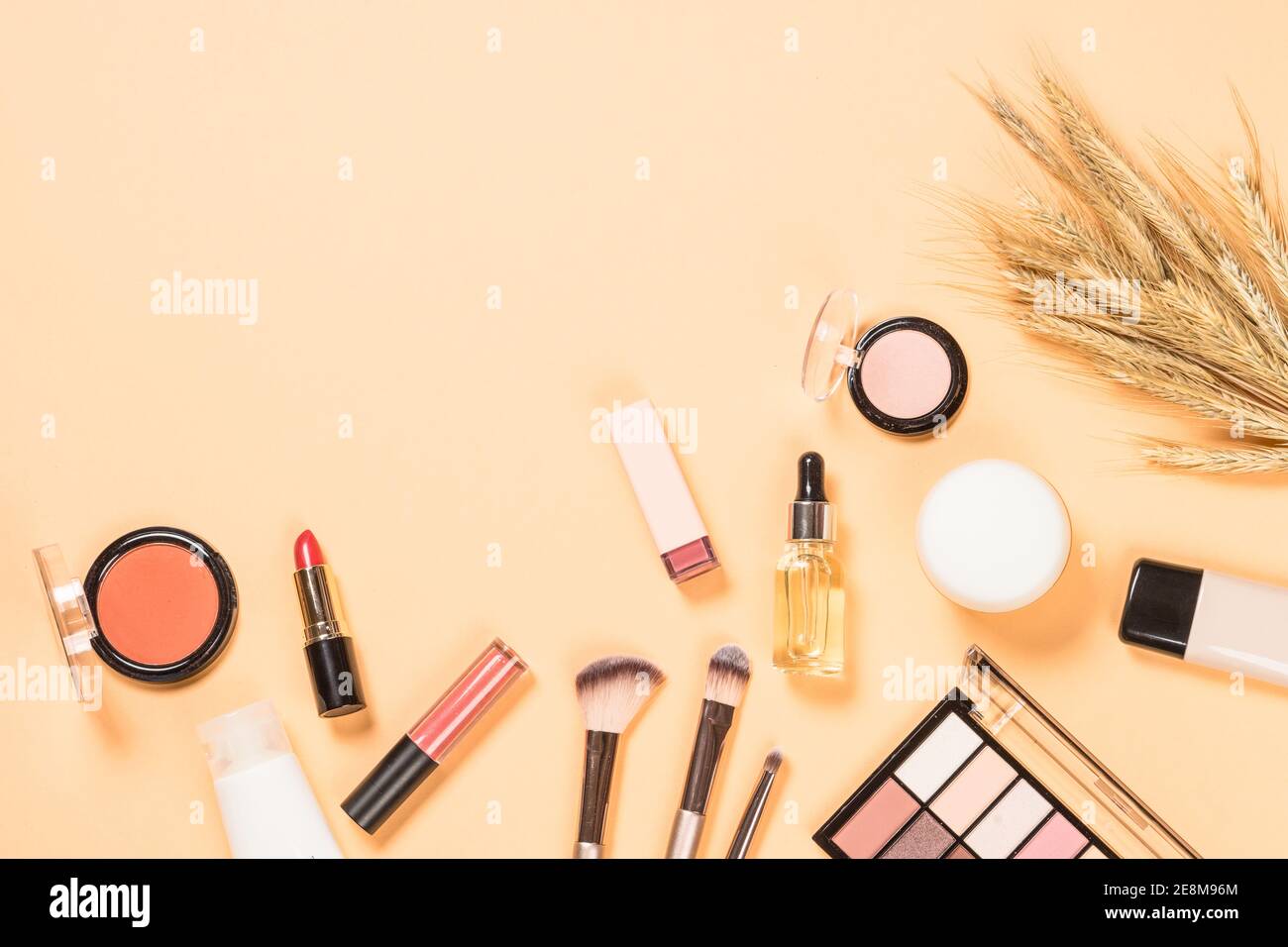 Professional beauty product hi-res stock photography and images - Alamy