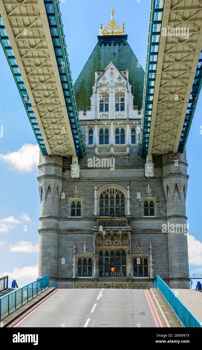 Opening of the Tower Bridge in sunny day. London, England. Closeup ...